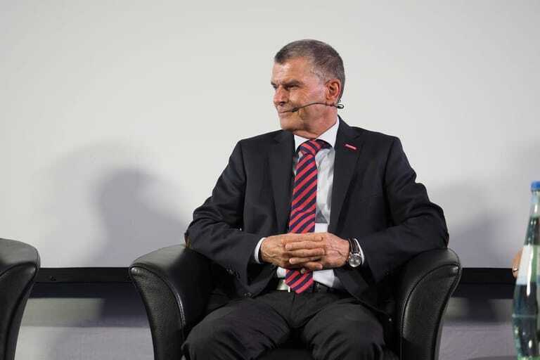 Gutmann tritt als BIM zurück - Glas Fenster Fassade