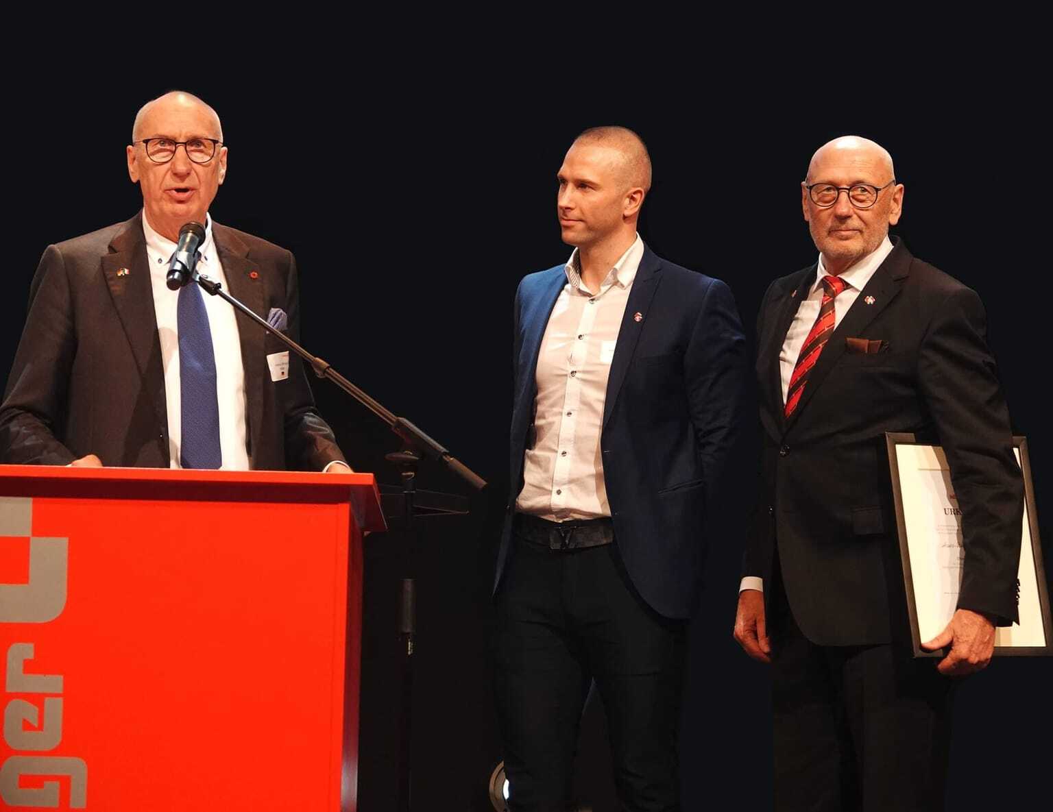 Roman Hilzinger wird Präsident der Hilzinger Gruppe Frankreich - Glas ...