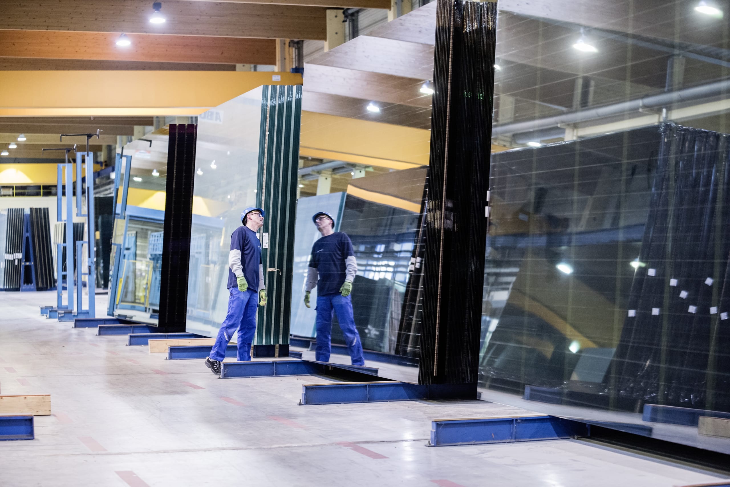 AGC Interpane investiert in vier Ländern - Glas Fenster Fassade