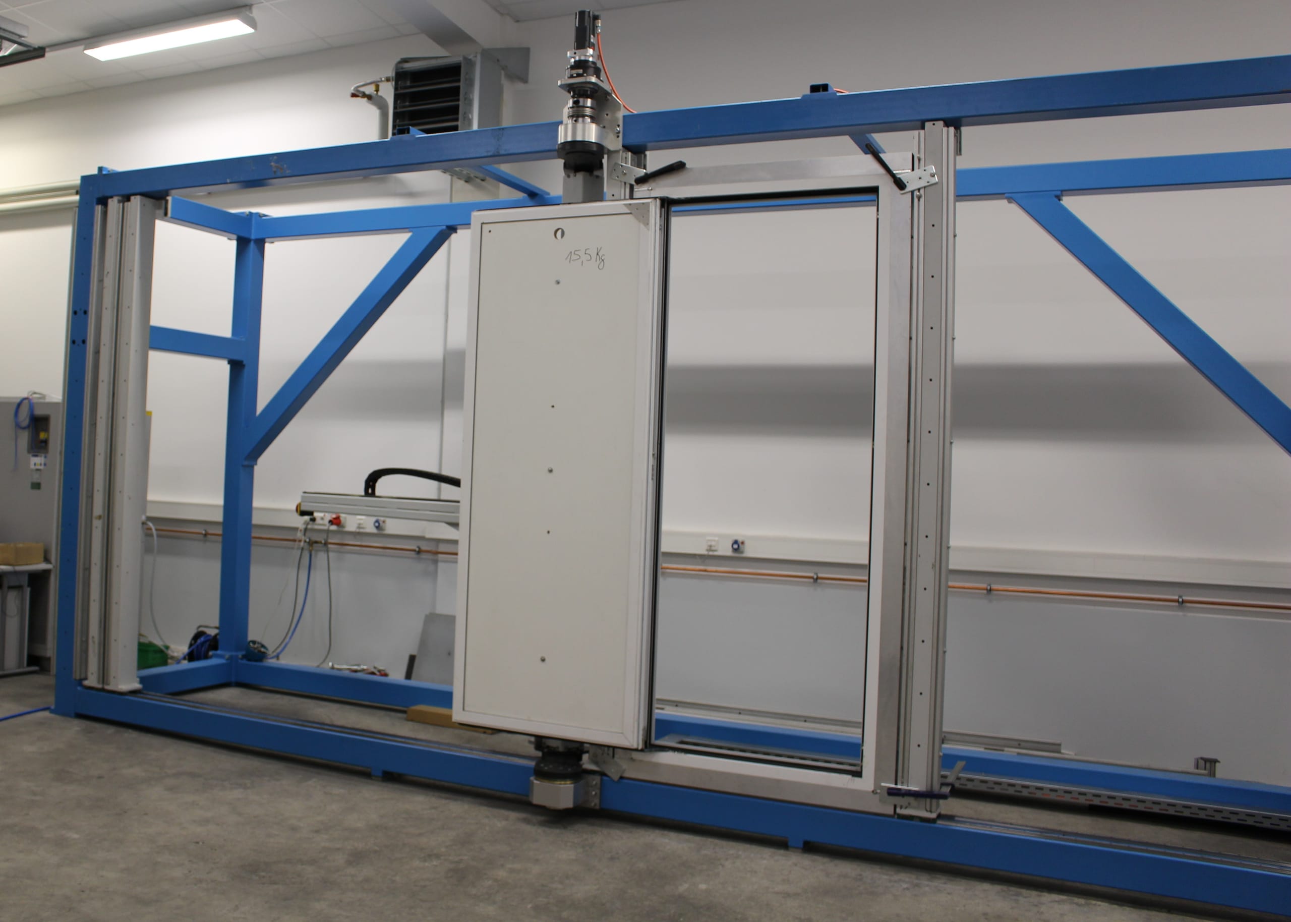 PIV erweitert Prüfangebot - Glas Fenster Fassade